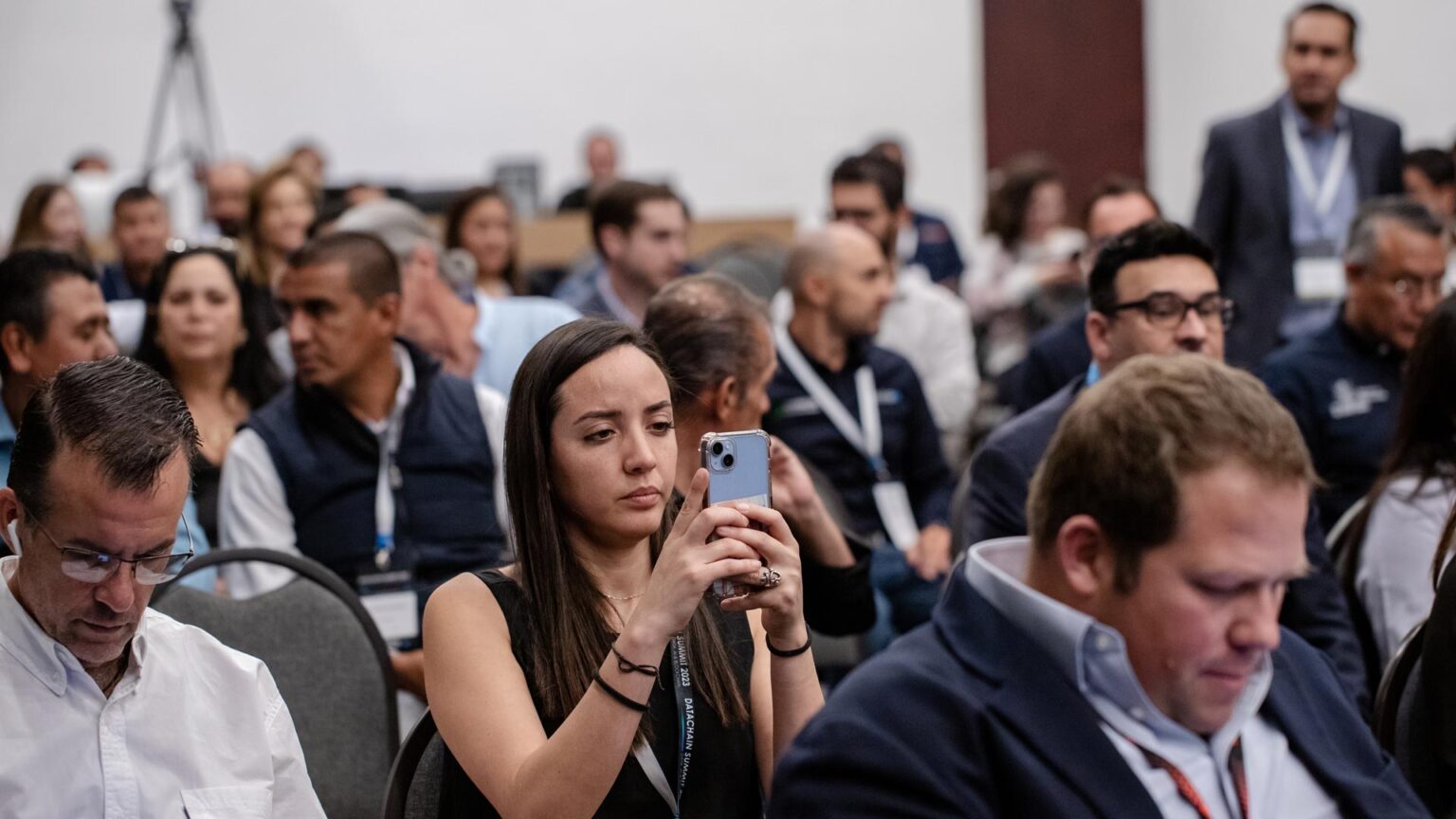 DATACHAIN SUMMIT | AV3 AEROVISUAL