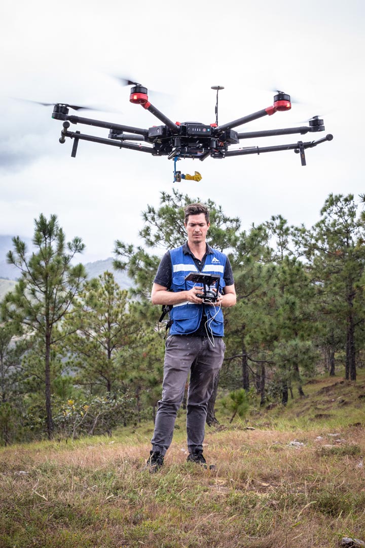 Magnetometría con drones y métodos geofísicos para la exploración ...